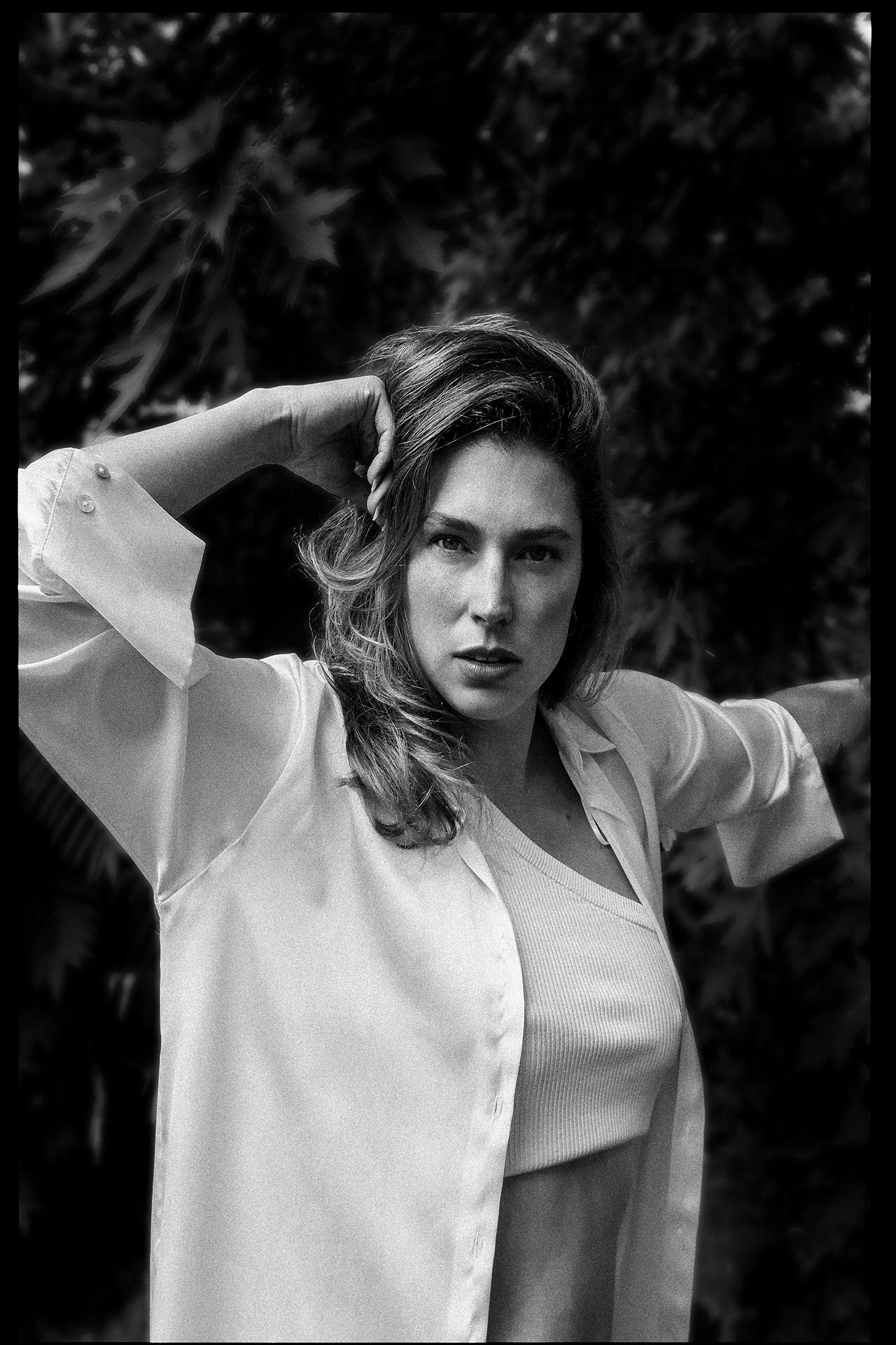 Moda Y2K: cos'è, storia e come seguirla - JNH Accessories